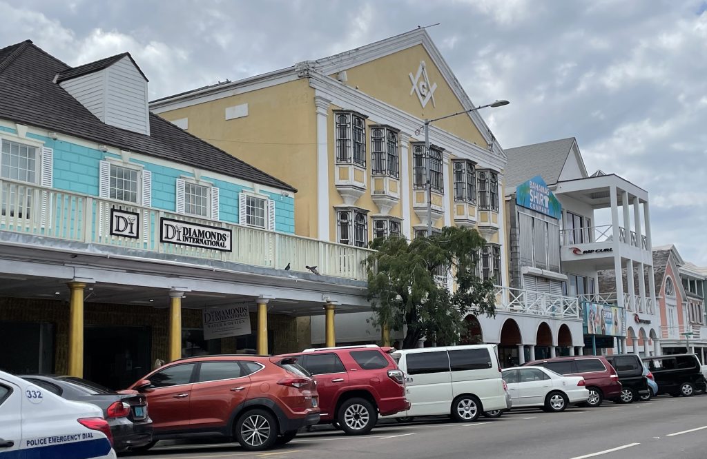 Bahamasaaret – Muuttonaakat